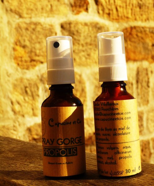 Spray pour la gorge à la Propolis - Capucine & compagnie : Cosmétiques ...
